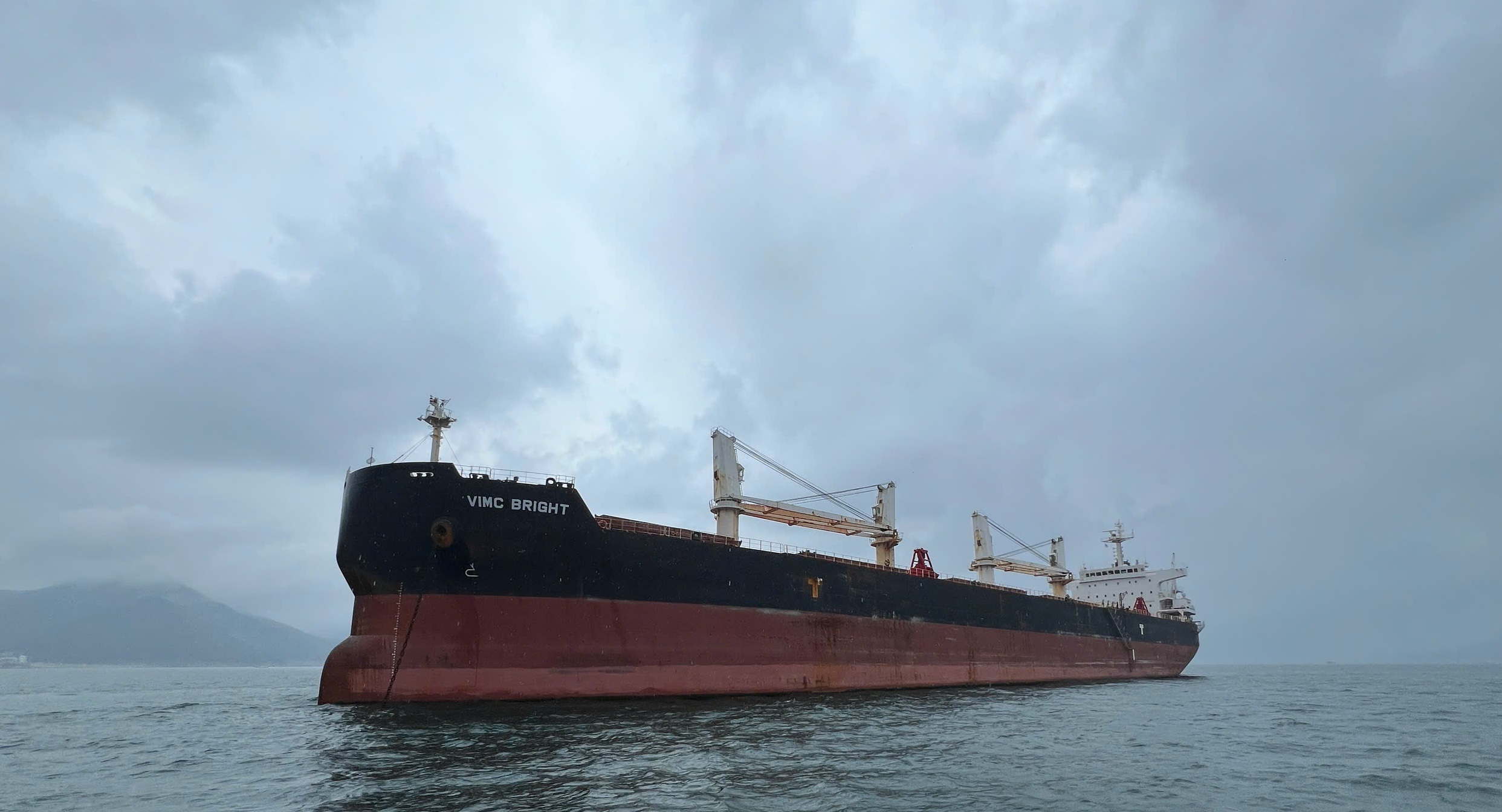 CÔNG TY VẬN TẢI BIỂN VIMC TIẾP NHẬN VÀ ĐƯA VÀO KHAI THÁC TÀU VIMC BRIGHT