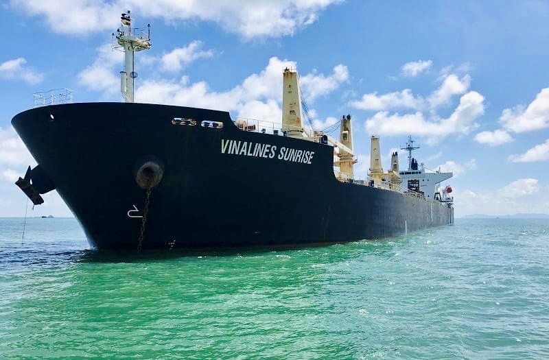 Lãnh đạo Công ty Vận tải biển VIMC thăm và làm việc với thuyền viên tàu ...